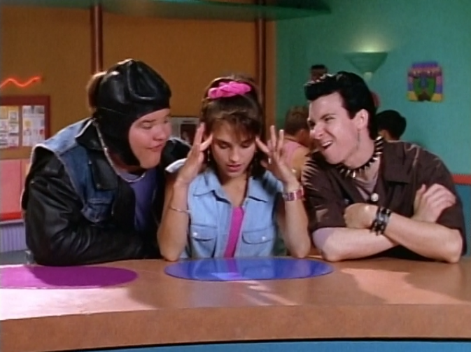 Mighty Morphin Power Rangers S:01 E:19 – Channel: Superhero