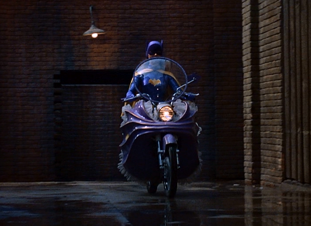 Batman S:03 E:01 – Channel: Superhero