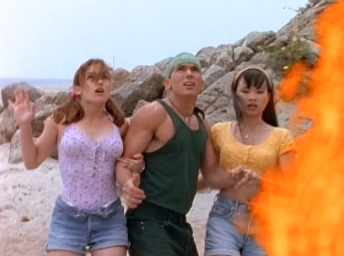Mighty Morphin Power Rangers S:02 E:10 – Channel: Superhero